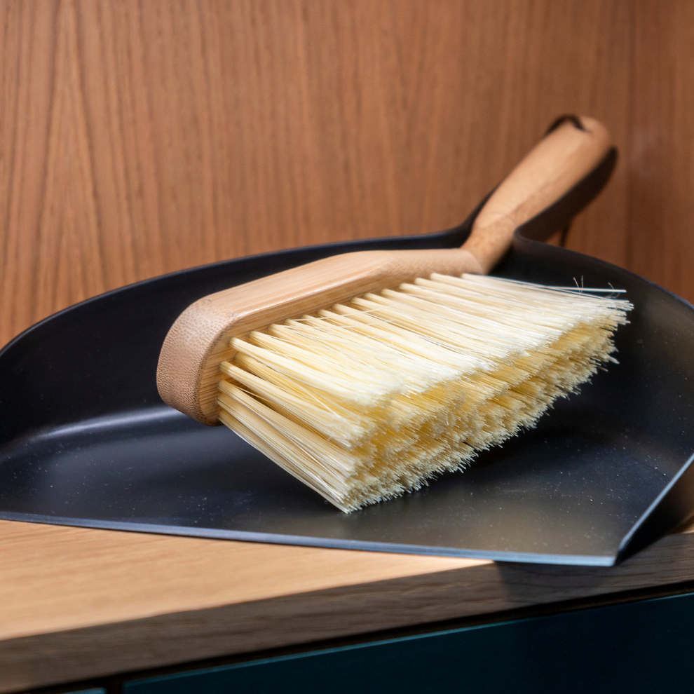 ENA Living Bamboo Dustpan Set – ABENA Online UK
